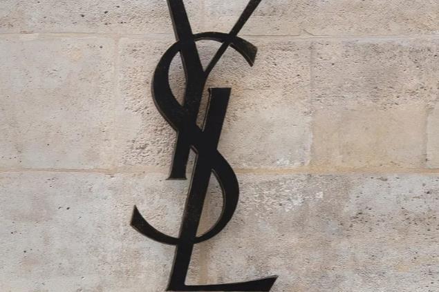 Blackstone sells €1.3bn building in Italy to luxury fashion brand ...