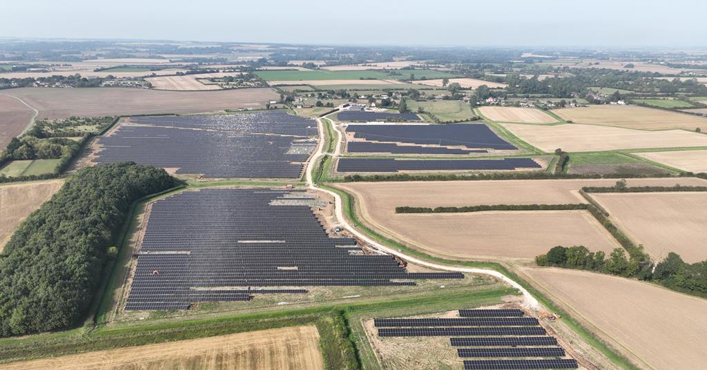 Schroders Greencoat and Innova's UK partnership buys Manor Farm Solar ...