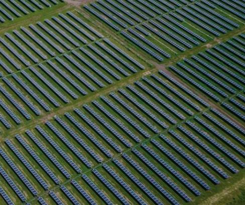 KKR, GCM Grosvenor invest in US renewable energy developer Arevia ...