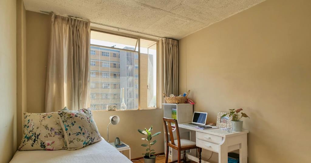 QuadReal Property buys £500m UK student housing portfolio from Apollo ...