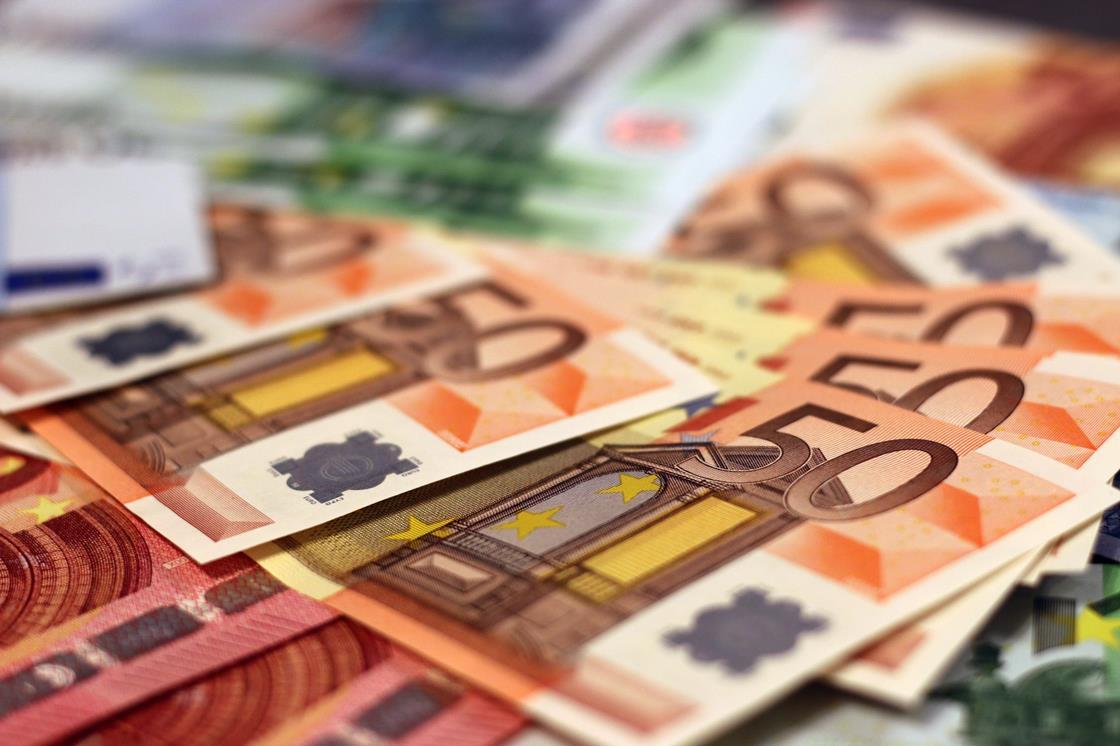 Sosteneo raises €620m for clean energy infrastructure and launches ...